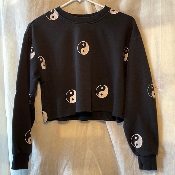 Tops | Yin Yang Print Crop Sweatshirt | Poshmark